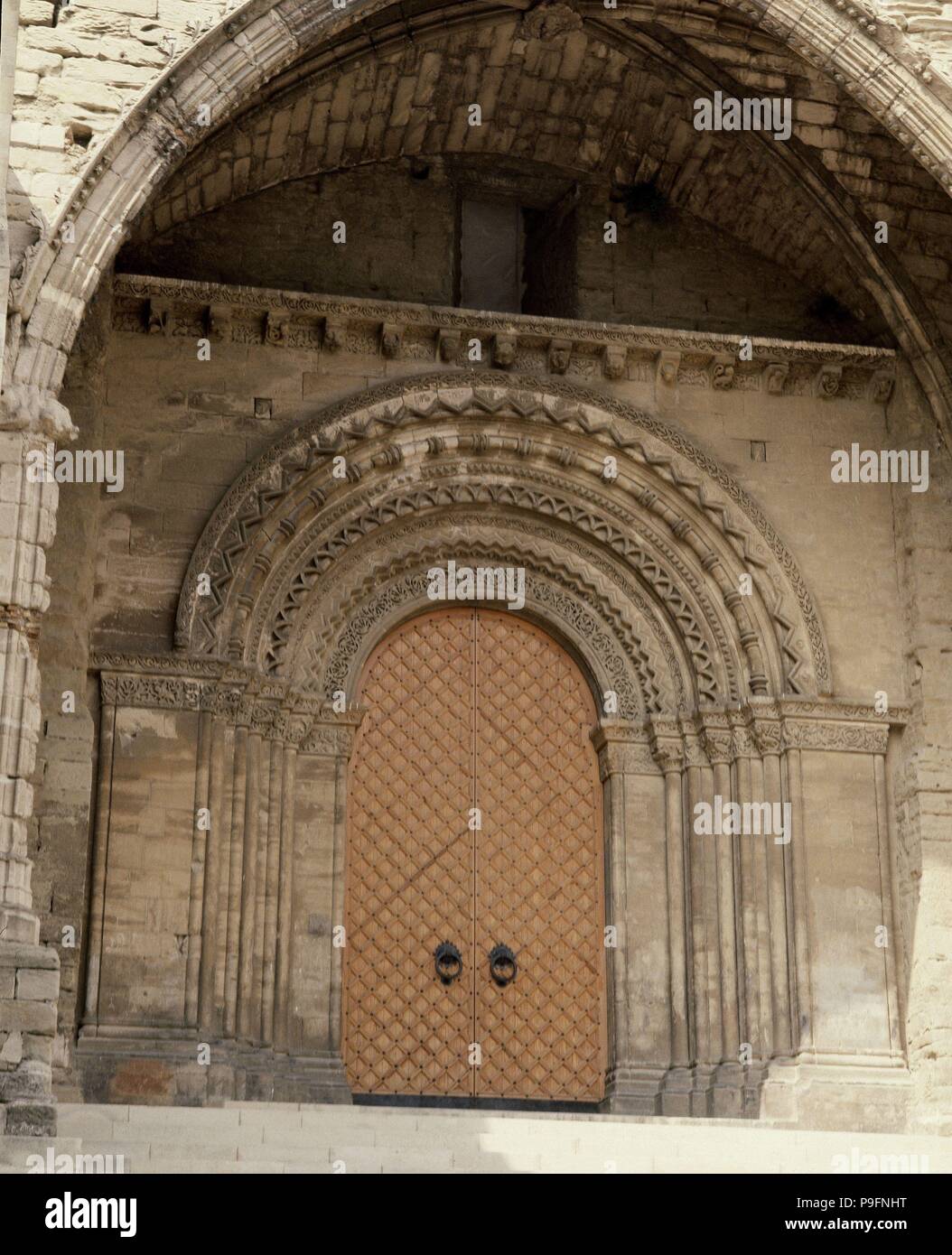 PUERTA DELS FILLOLS - FACHADA SUR DE LA CATEDRAL VIEJA DE LERIDA ...