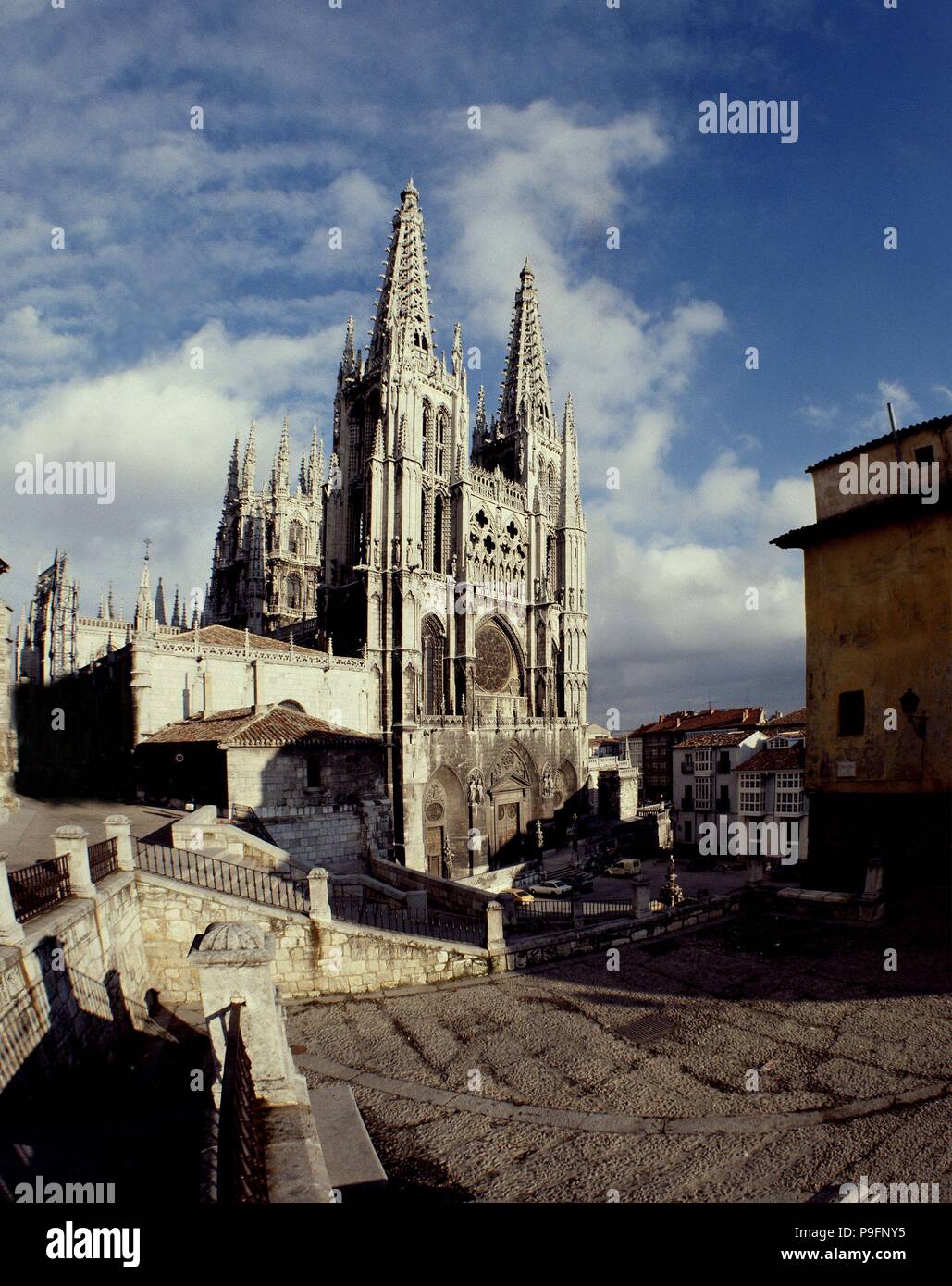 Puerta principal de santa maria hi-res stock photography and images - Alamy