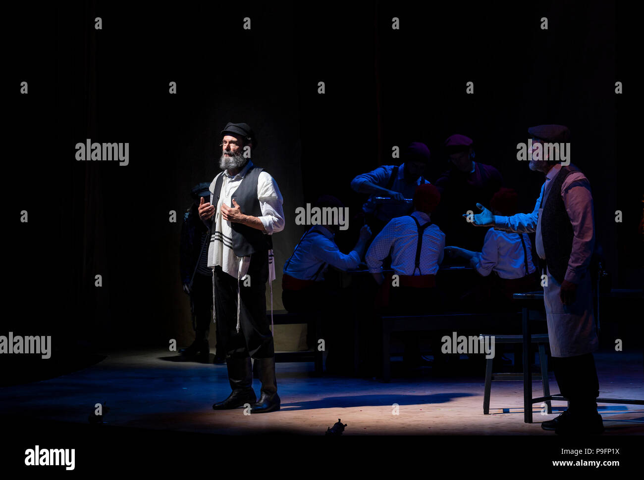 Steven skybell hi-res stock photography and images - Alamy