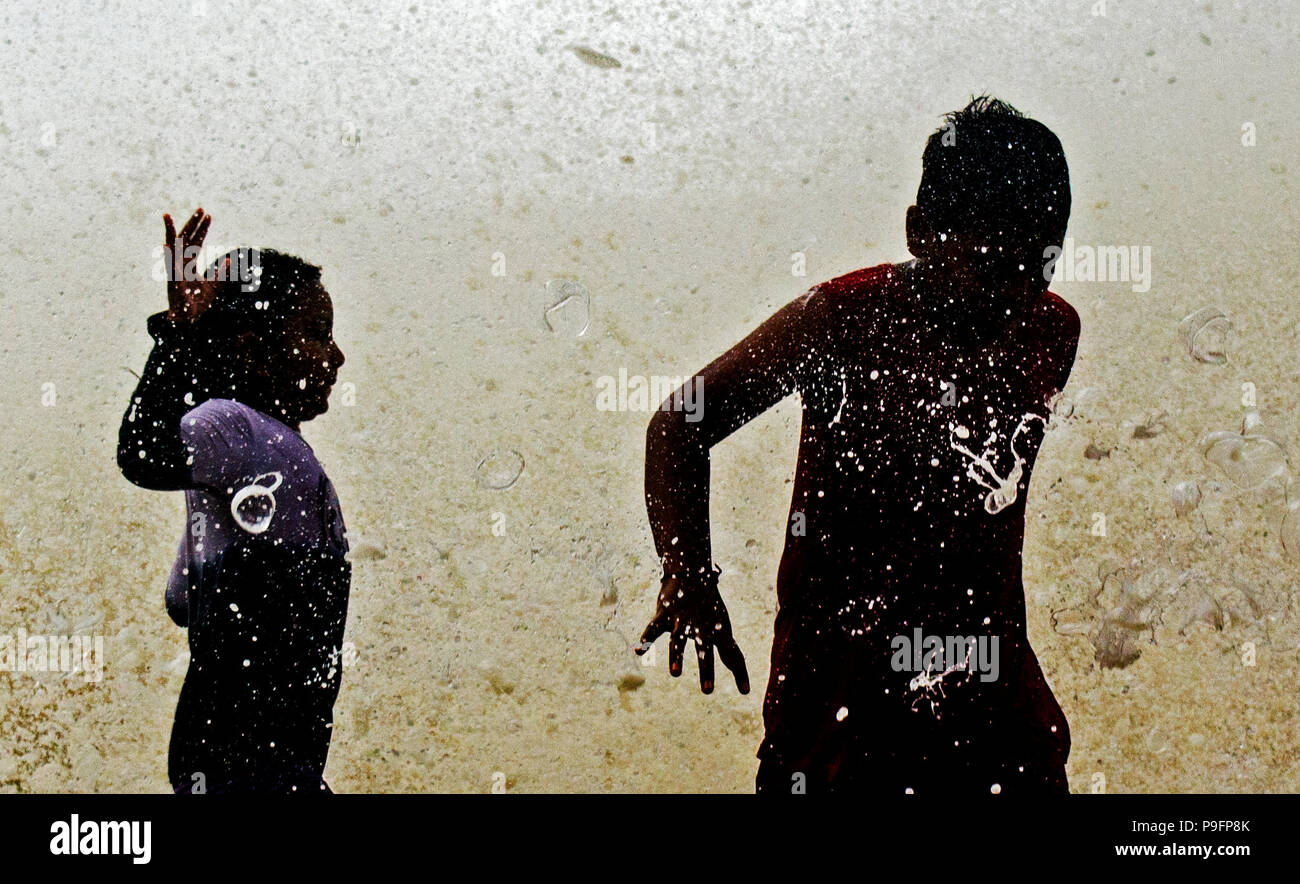 Arabian sea high tides hi-res stock photography and images - Alamy