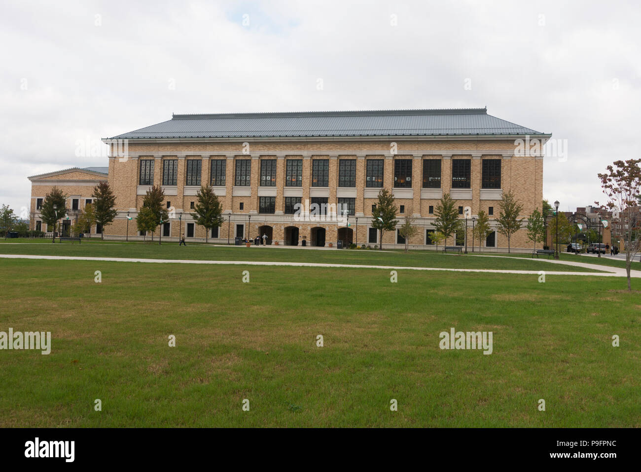 University new york students hi-res stock photography and images - Alamy