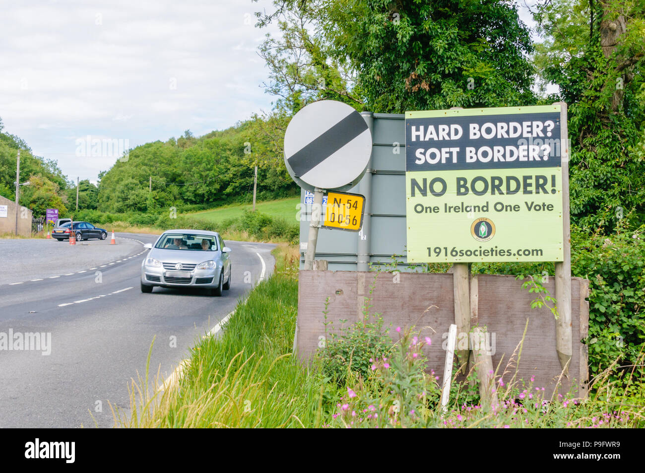 Northern ireland border hi-res stock photography and images - Alamy