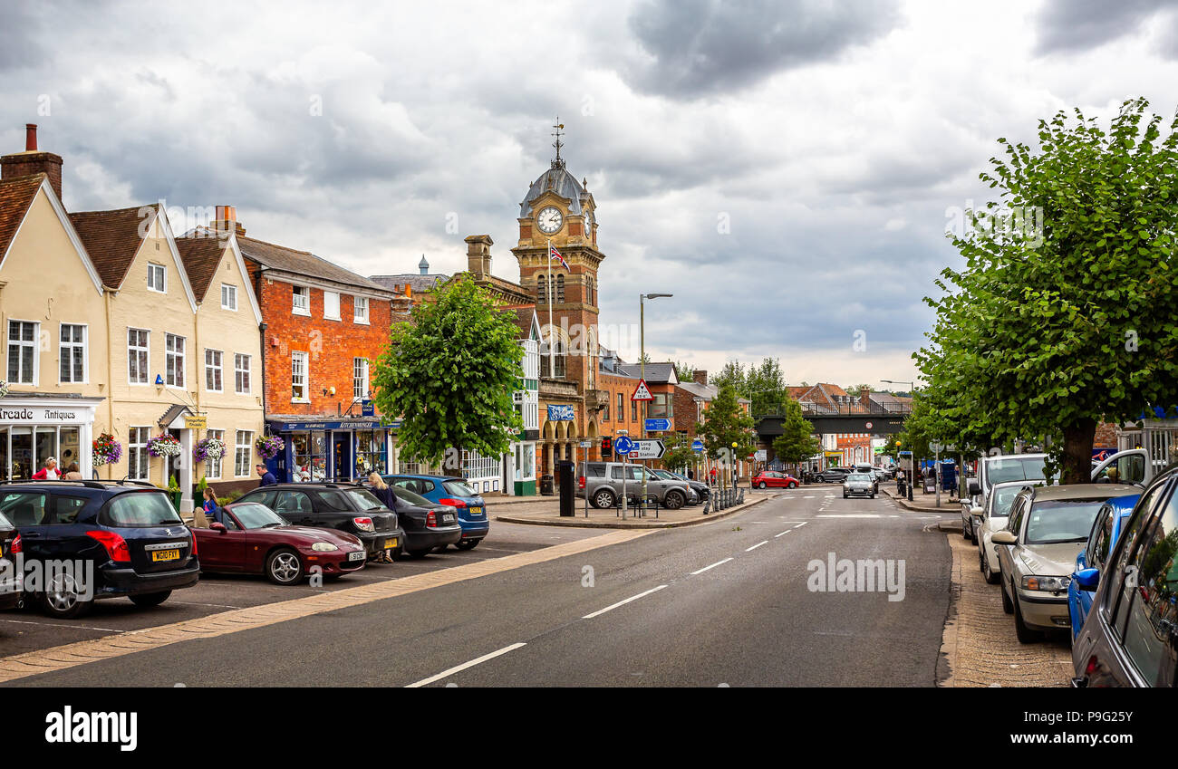 Hungerford high street hi-res stock photography and images - Alamy