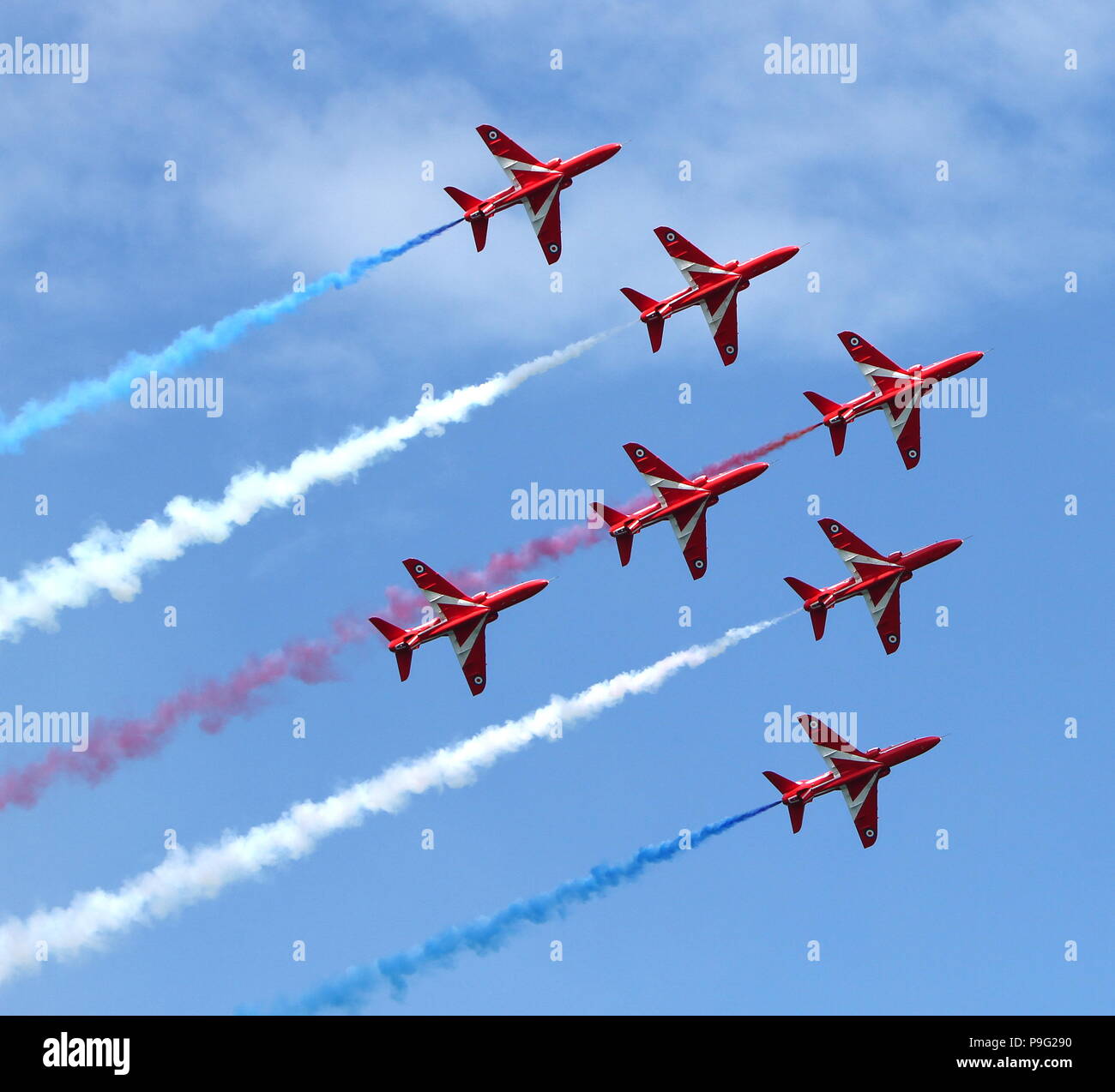 Arrowhead formation hi-res stock photography and images - Alamy