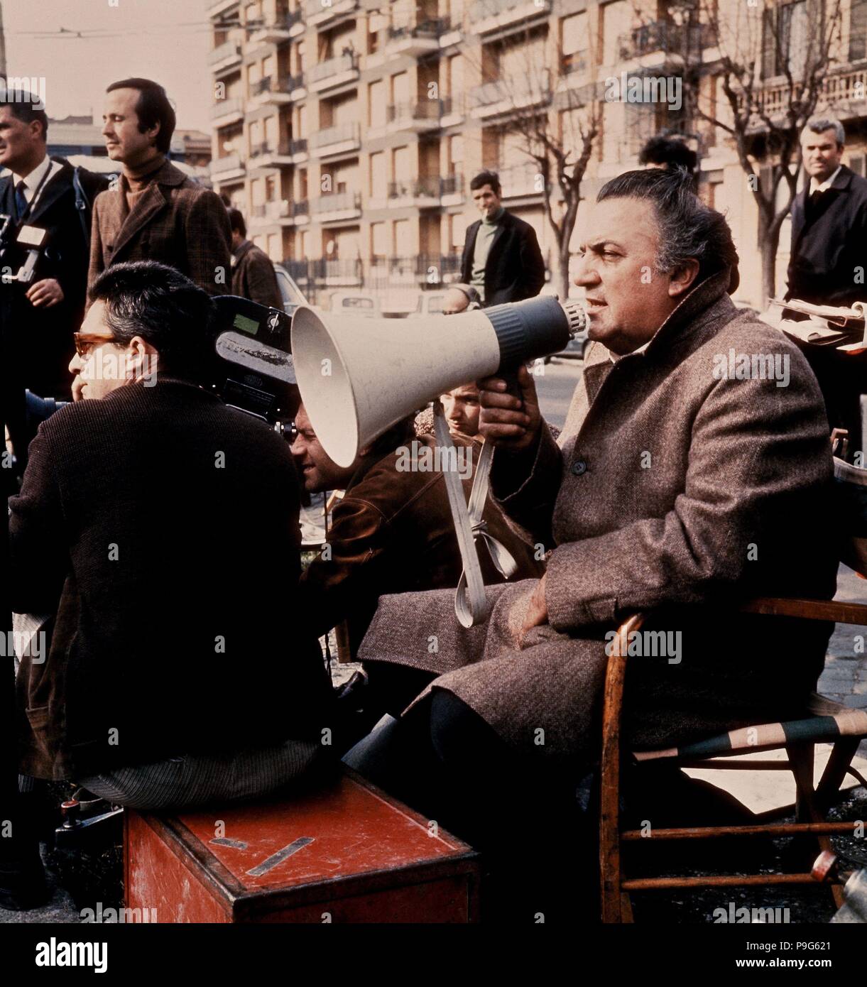 FEDERICO FELLINI DIRECTOR DE CINE Stock Photo - Alamy
