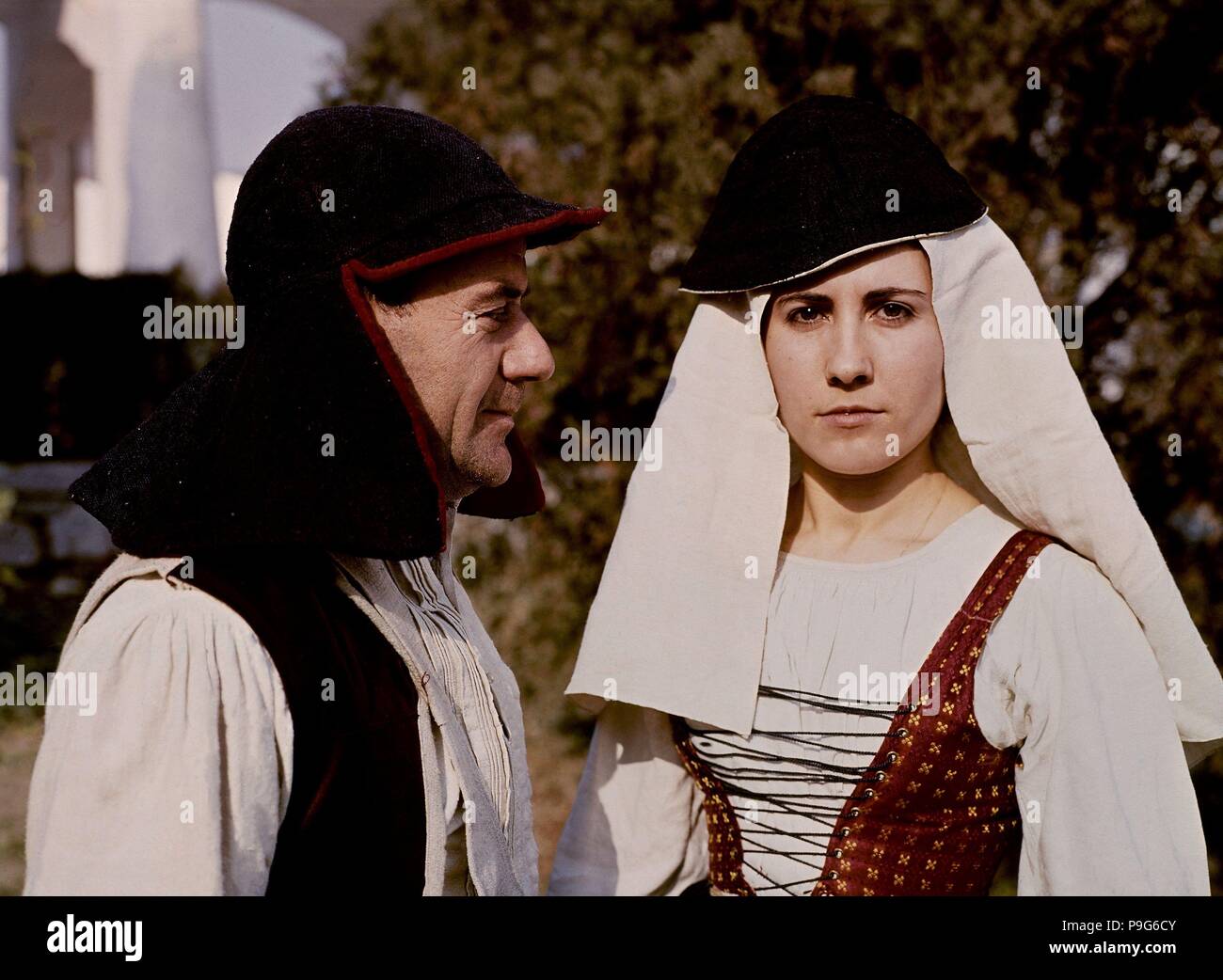 TRAJE REGIONAL PAREJA DE GARIFA -LA PALMA-(CANARIAS). Location: MUSEO ...