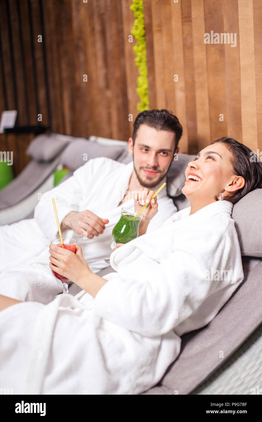 Man and wife entertaining hi-res stock photography and images - Alamy