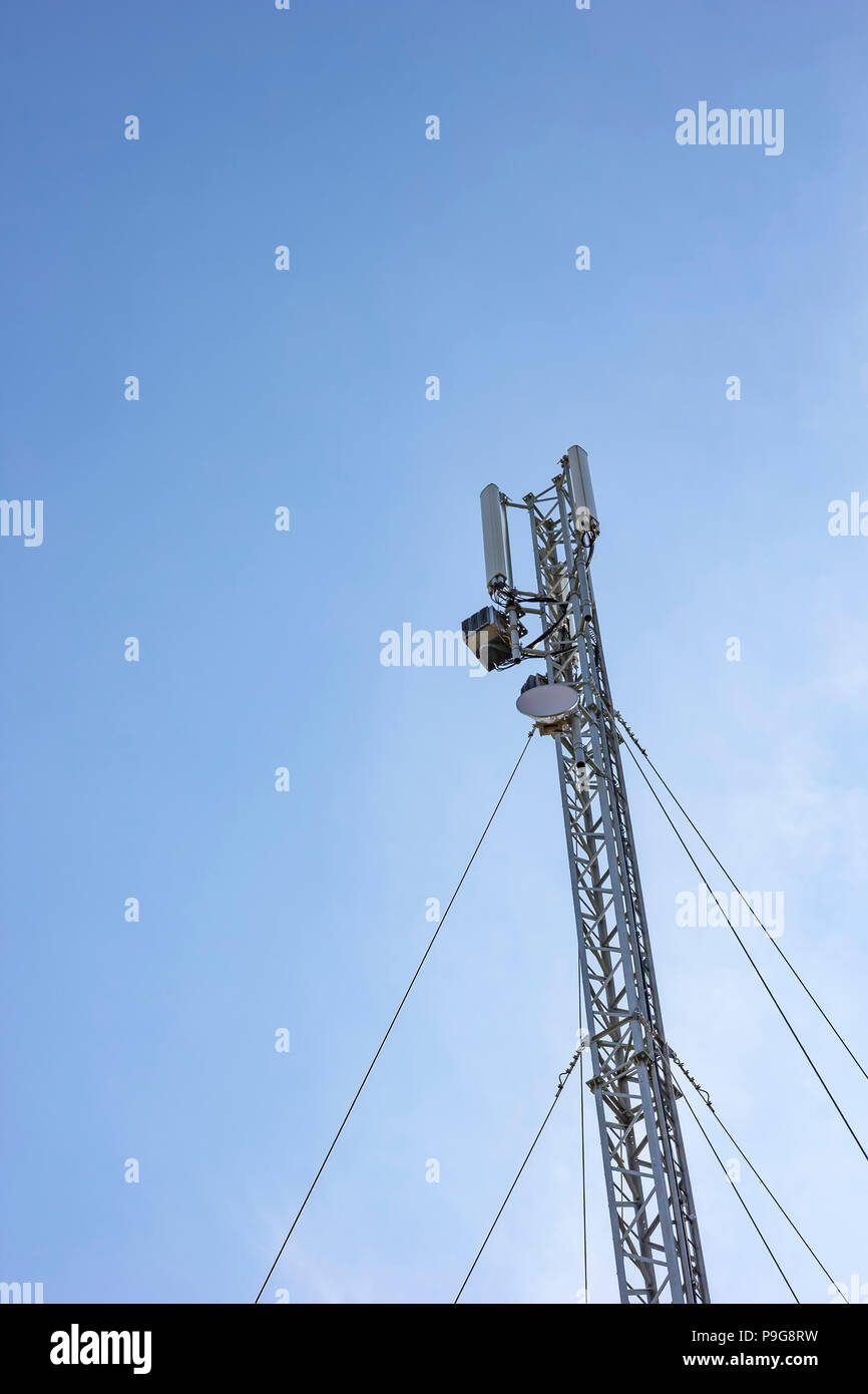 Gsm signal antenna hi-res stock photography and images - Alamy