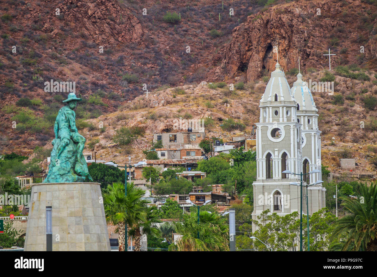 Report of the fishing port of Guaymas Sonora. Reportaje del puerto ...