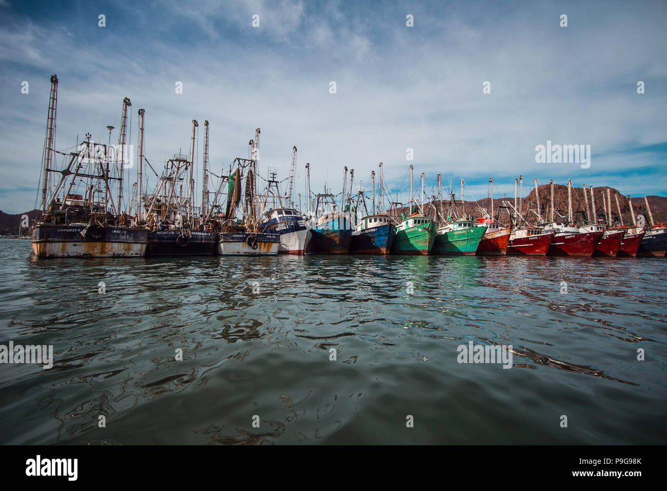 Navio de pesca hi-res stock photography and images - Alamy