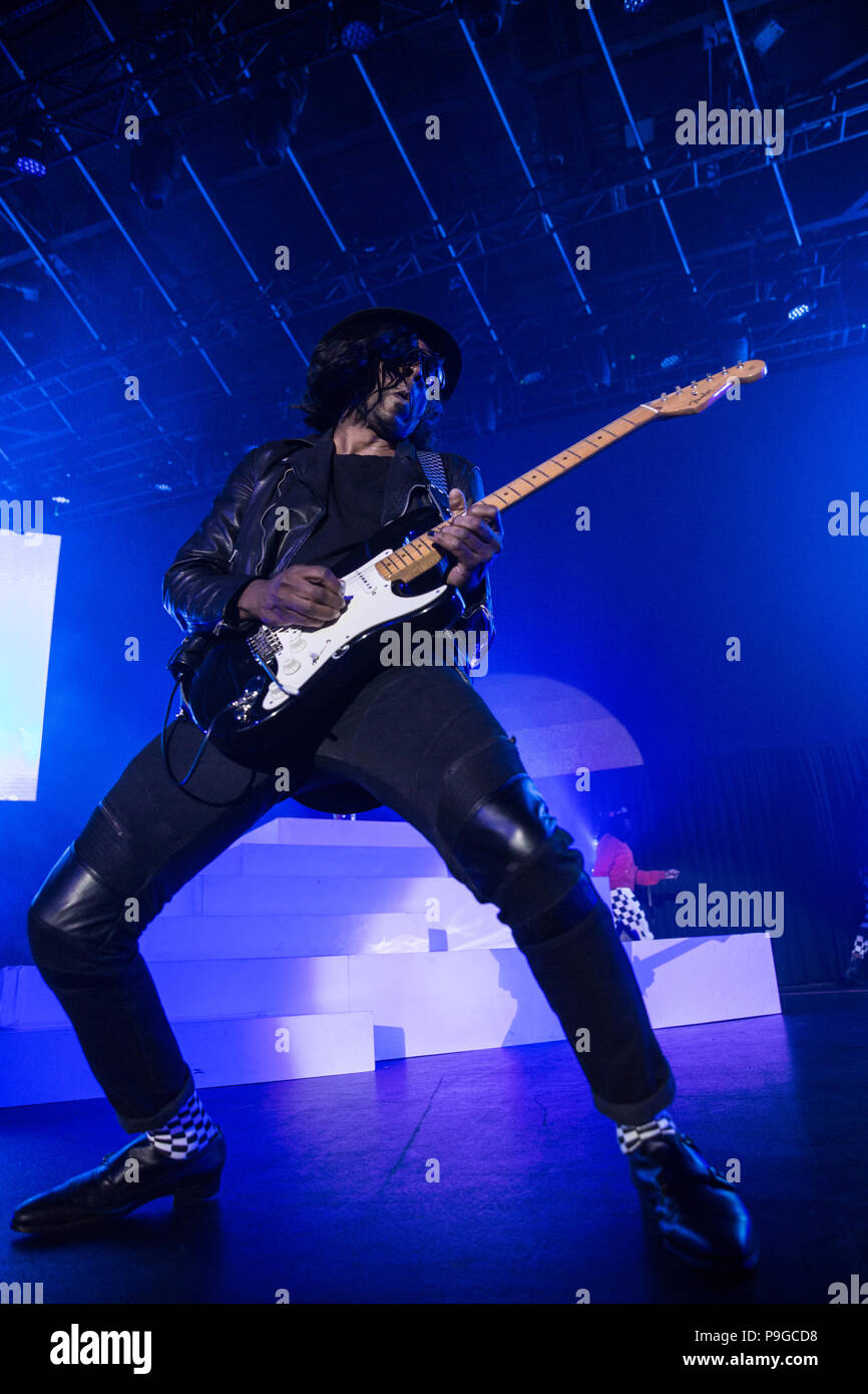 Kellindo parker hi-res stock photography and images - Alamy