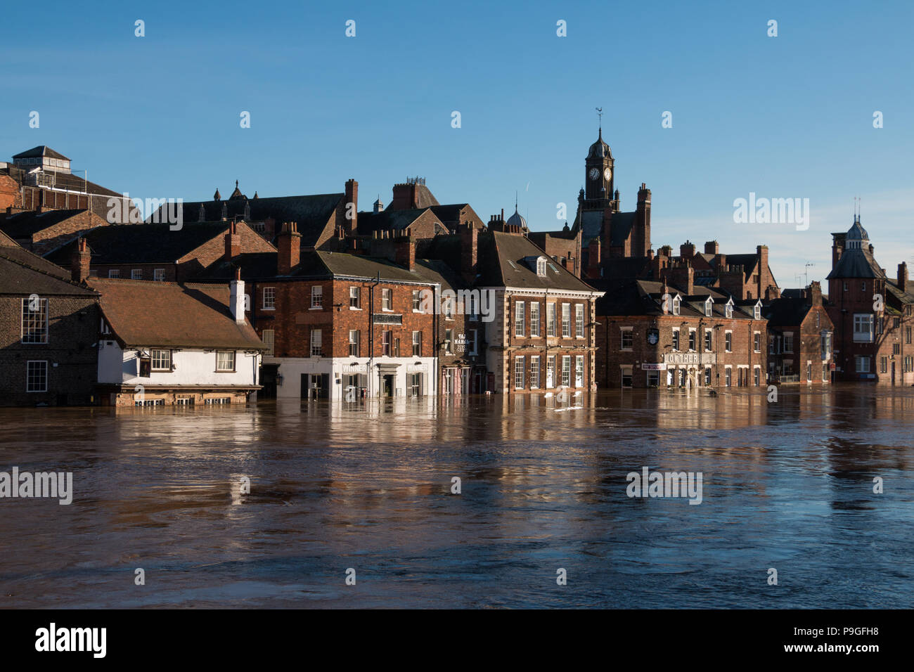 Heavy flooding in York outside King's Staithe including King's Arms pub ...