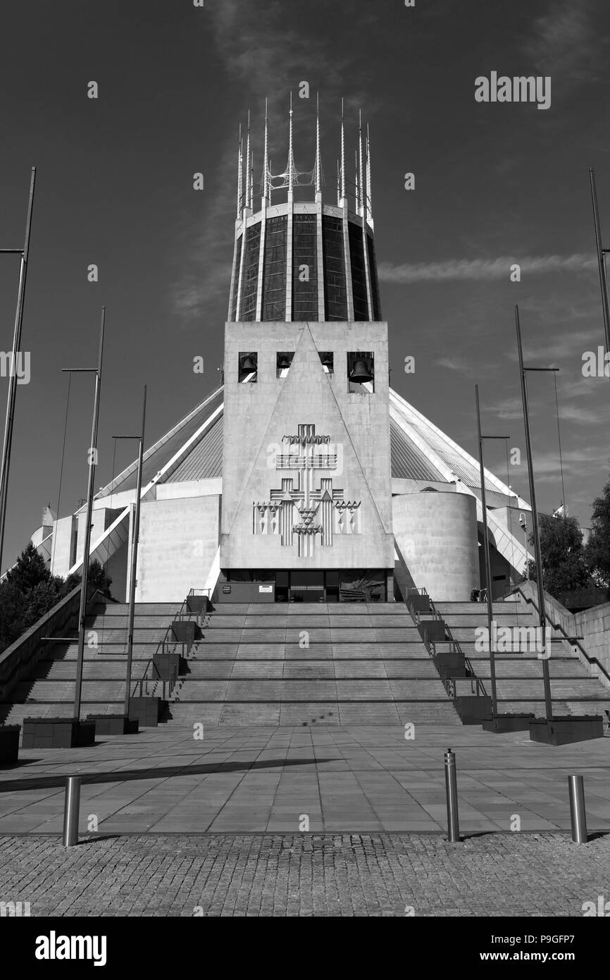 Exterior of the Metropolitan Cathedral of Christ the King, Liverpool ...