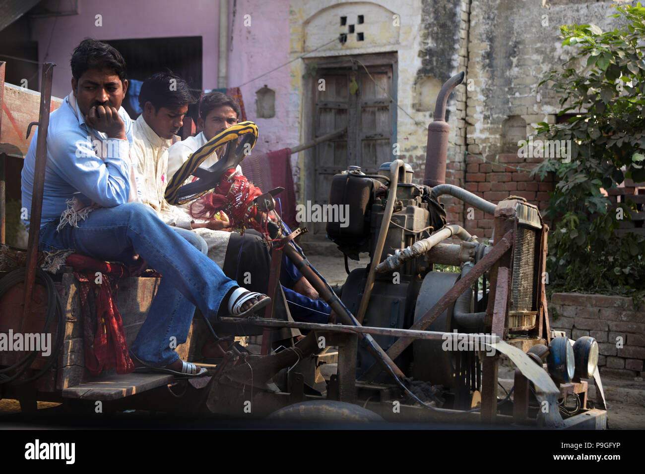 Indian family travelling in car hi-res stock photography and images - Alamy