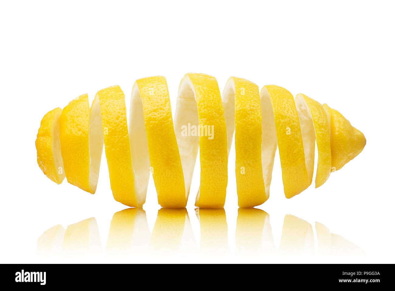 Lemon cross section close up hi-res stock photography and images - Alamy