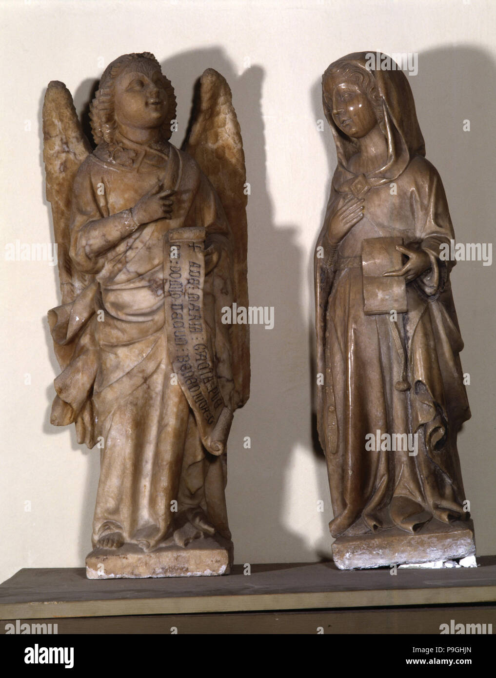 Gabriel archangel sculpture hi-res stock photography and images - Alamy