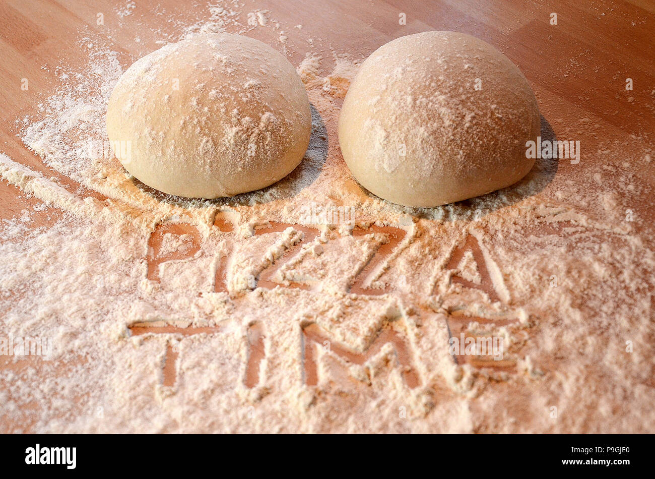 Proving dough hi-res stock photography and images - Alamy