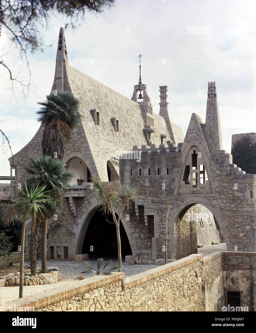 Gaudi disciple hi-res stock photography and images - Alamy