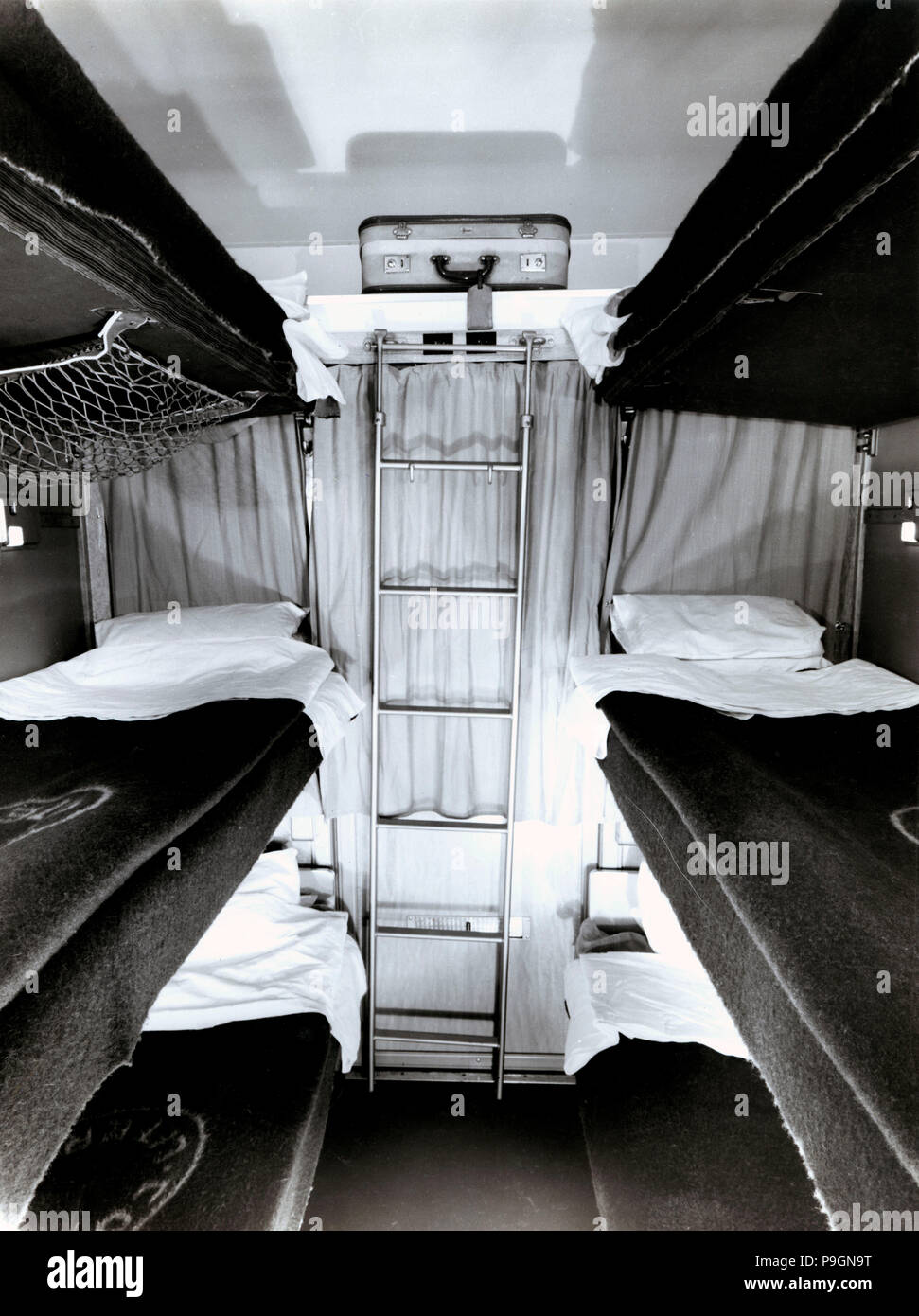 Interior of a bunk car wagon, 1950 Stock Photo - Alamy