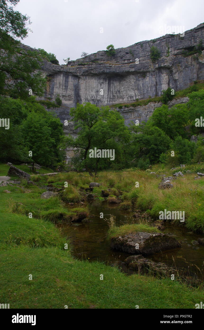 Malham Cove. John o' groats (Duncansby head) to lands end. End to end ...