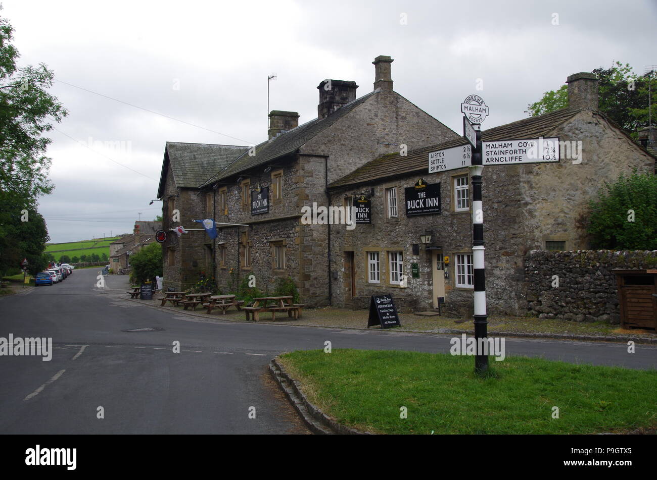 malham. John o' groats (Duncansby head) to lands end. End to end trail ...