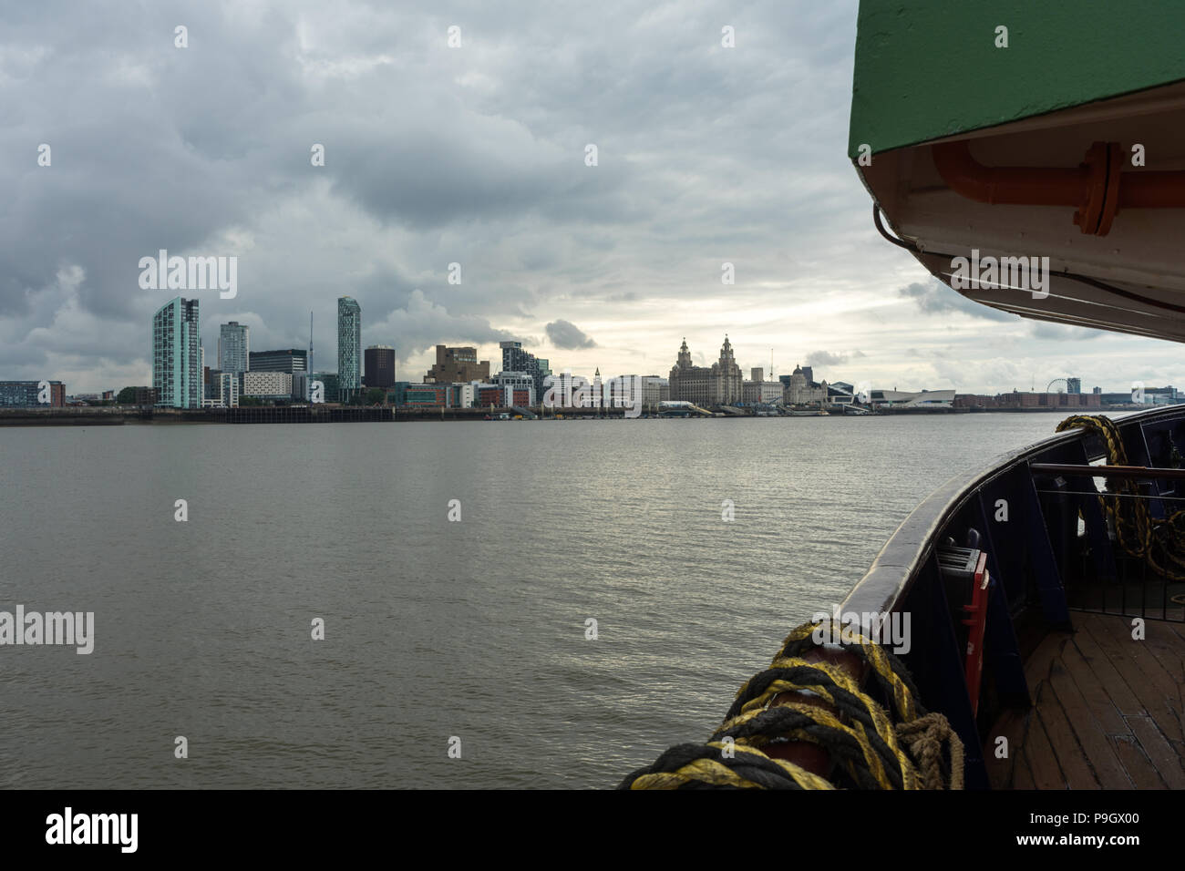 View of Liverpool skyline from the ferry across the River Mersey Stock ...