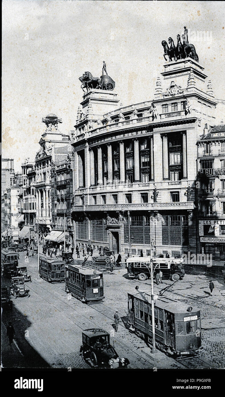 Electric trams running through the Alcala street in Madrid, 1910 Stock ...