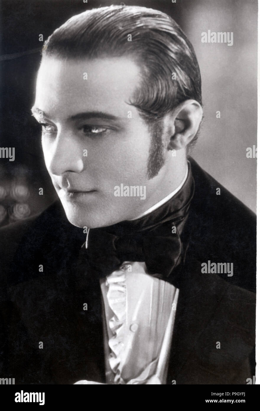 Rudolph valentino 1895 1926 hi-res stock photography and images - Alamy