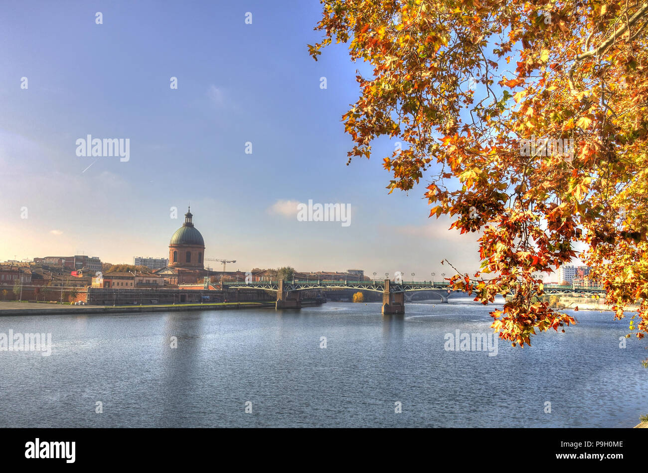 Toulouse bridge aerial hi-res stock photography and images - Alamy