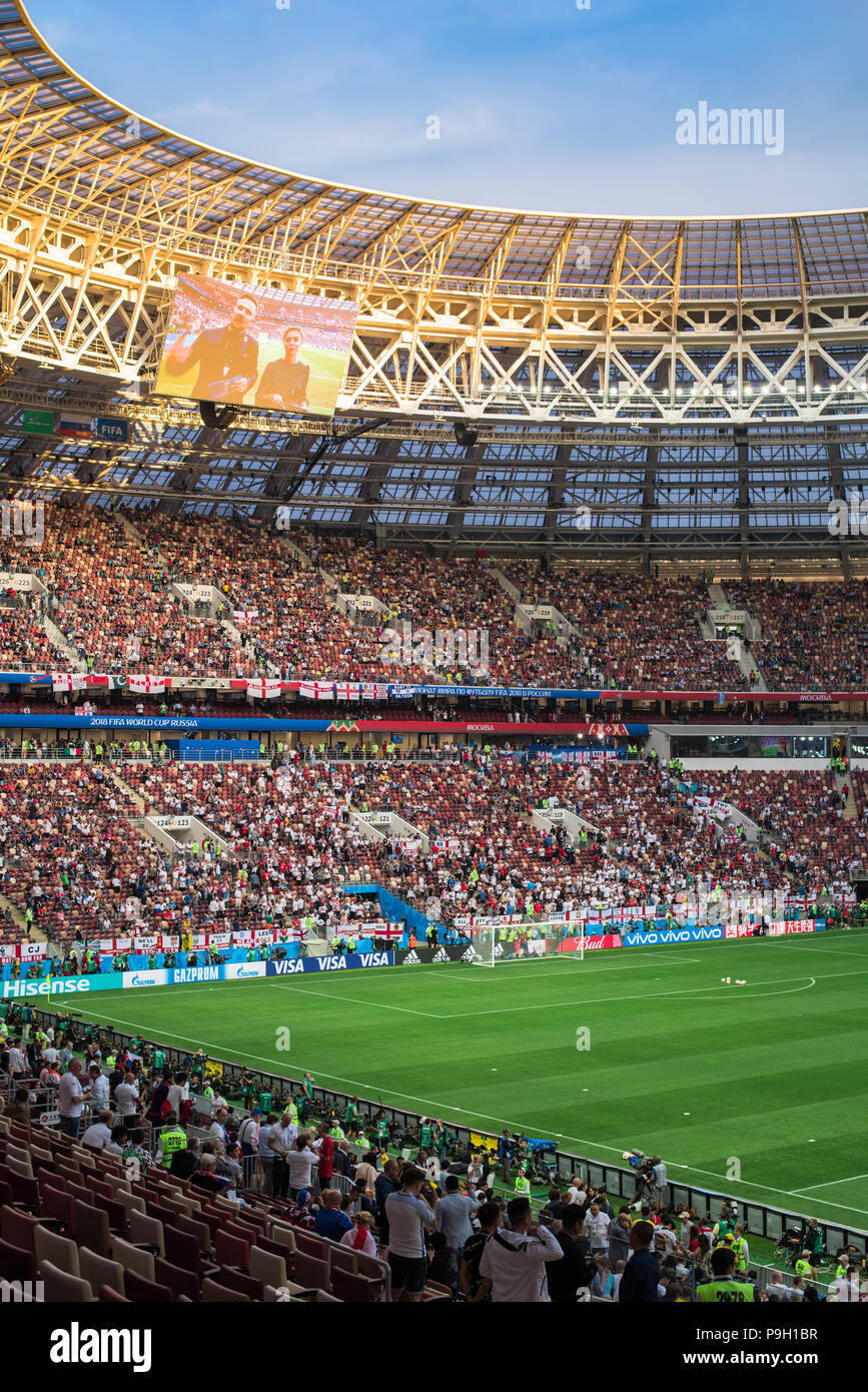 Stadiumsoccer hi-res stock photography and images - Alamy