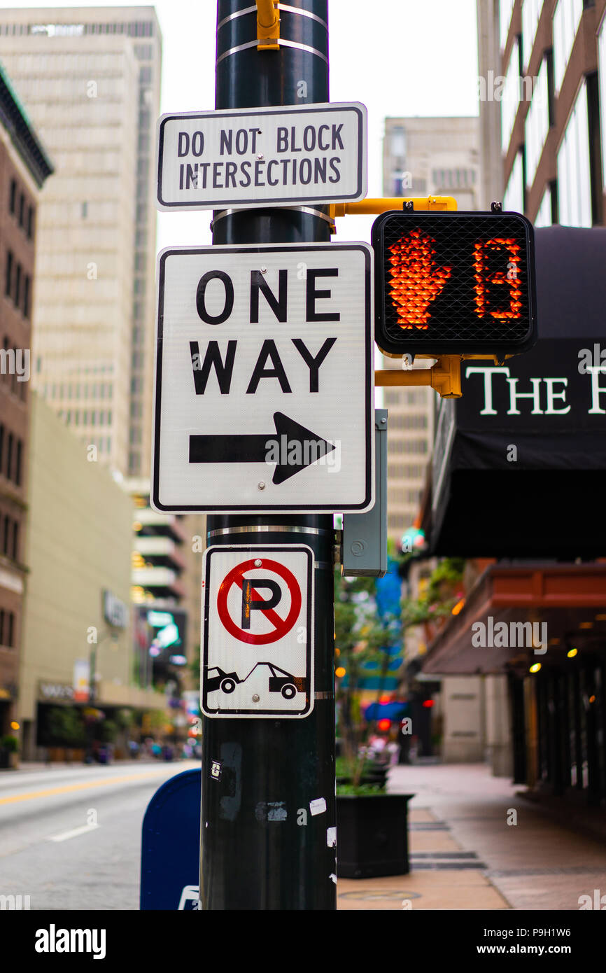 Street Signs in Downtown Atlanta Stock Photo - Alamy