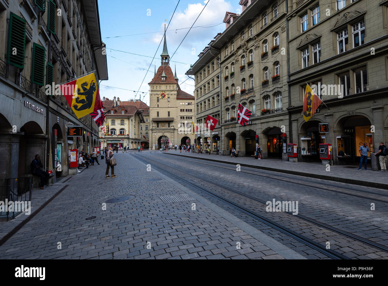 Bern, the capital city of Switzerland, is built around a crook in the ...