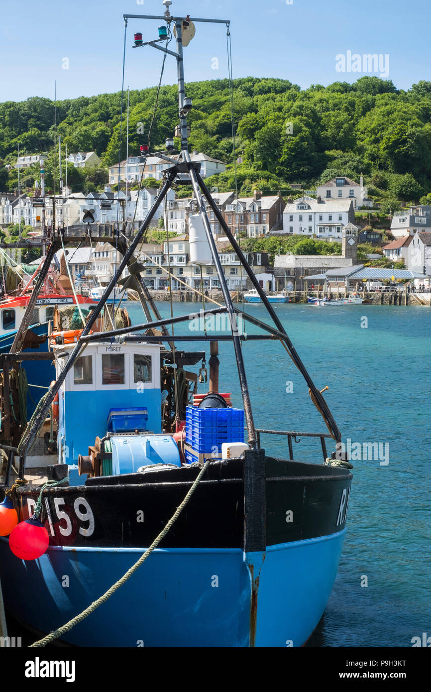 The fishing port of Looe, Cornwall, UK Stock Photo - Alamy