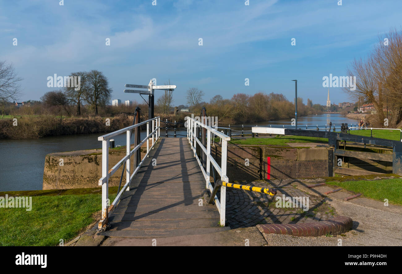 Diglis Junction. Where the canal meets the River Severn, Worcester, England, Europe Stock Photo ...
