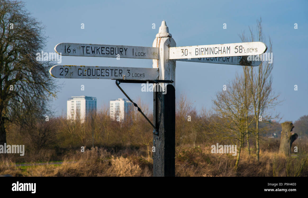 Direction sign at Diglis Junction. Where the canal meets the River ...