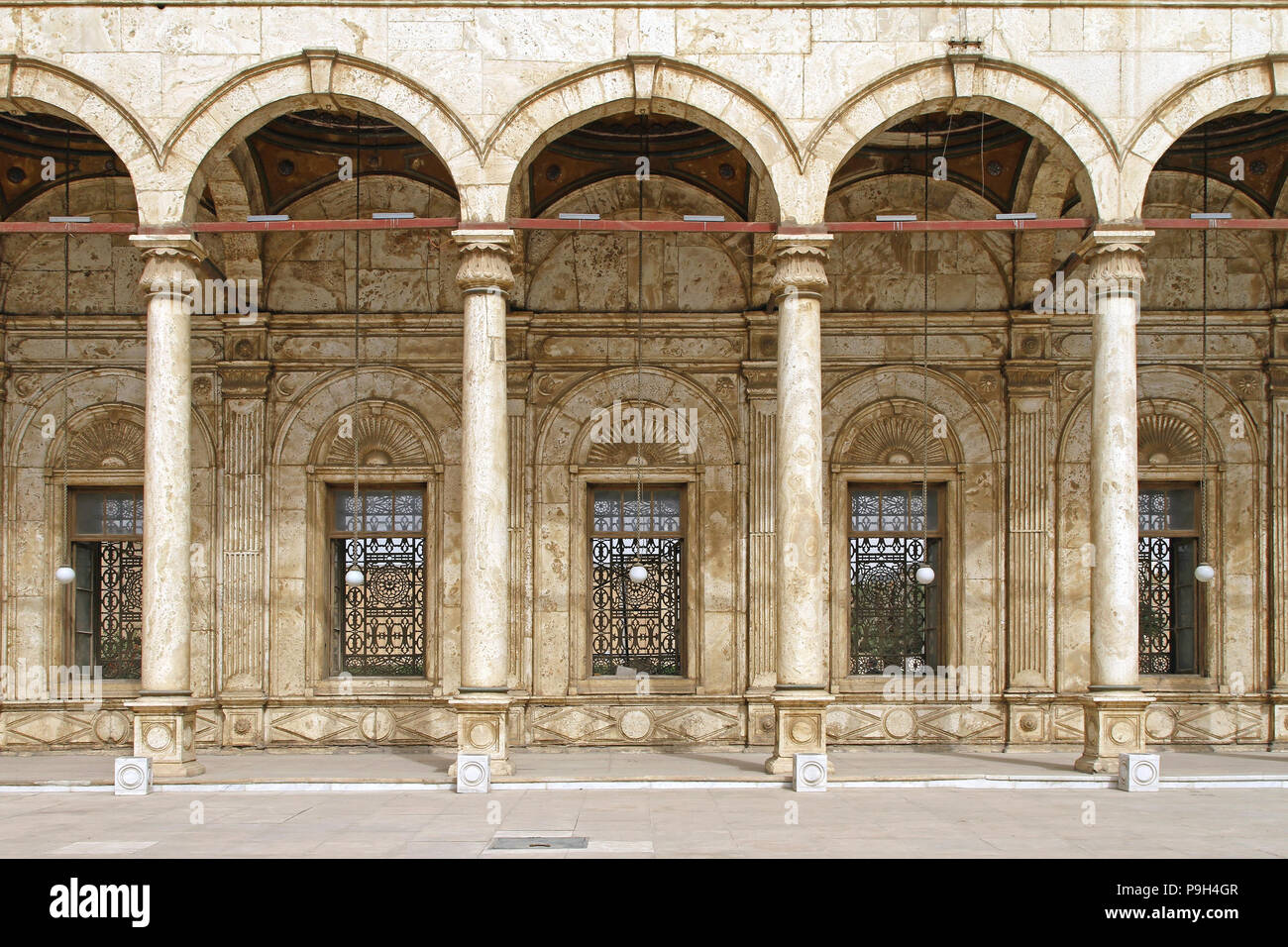 Arch pillars of Alabaster Mosque in Cairo Citadel Stock Photo - Alamy