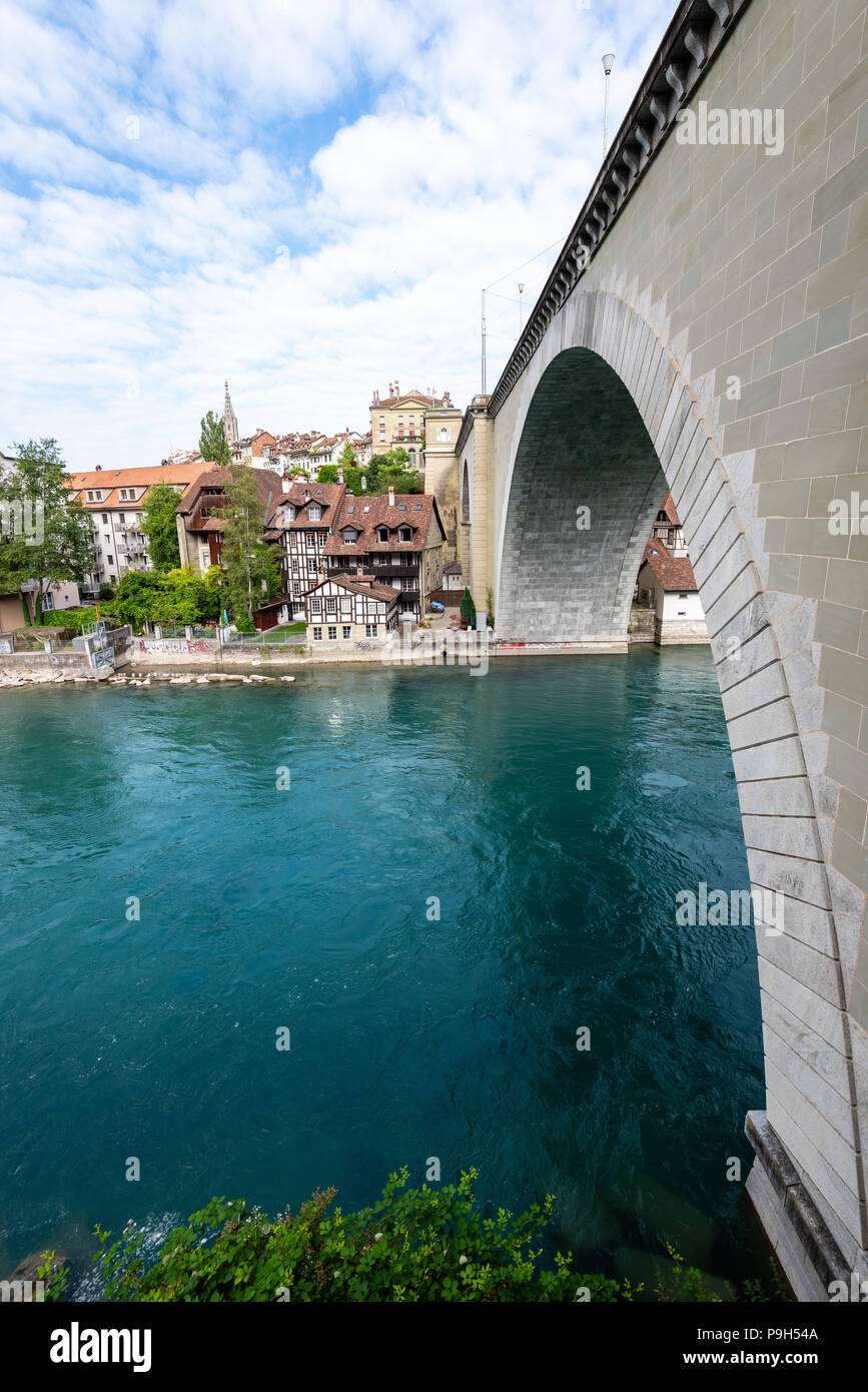 Bern, the capital city of Switzerland, is built around a crook in the ...