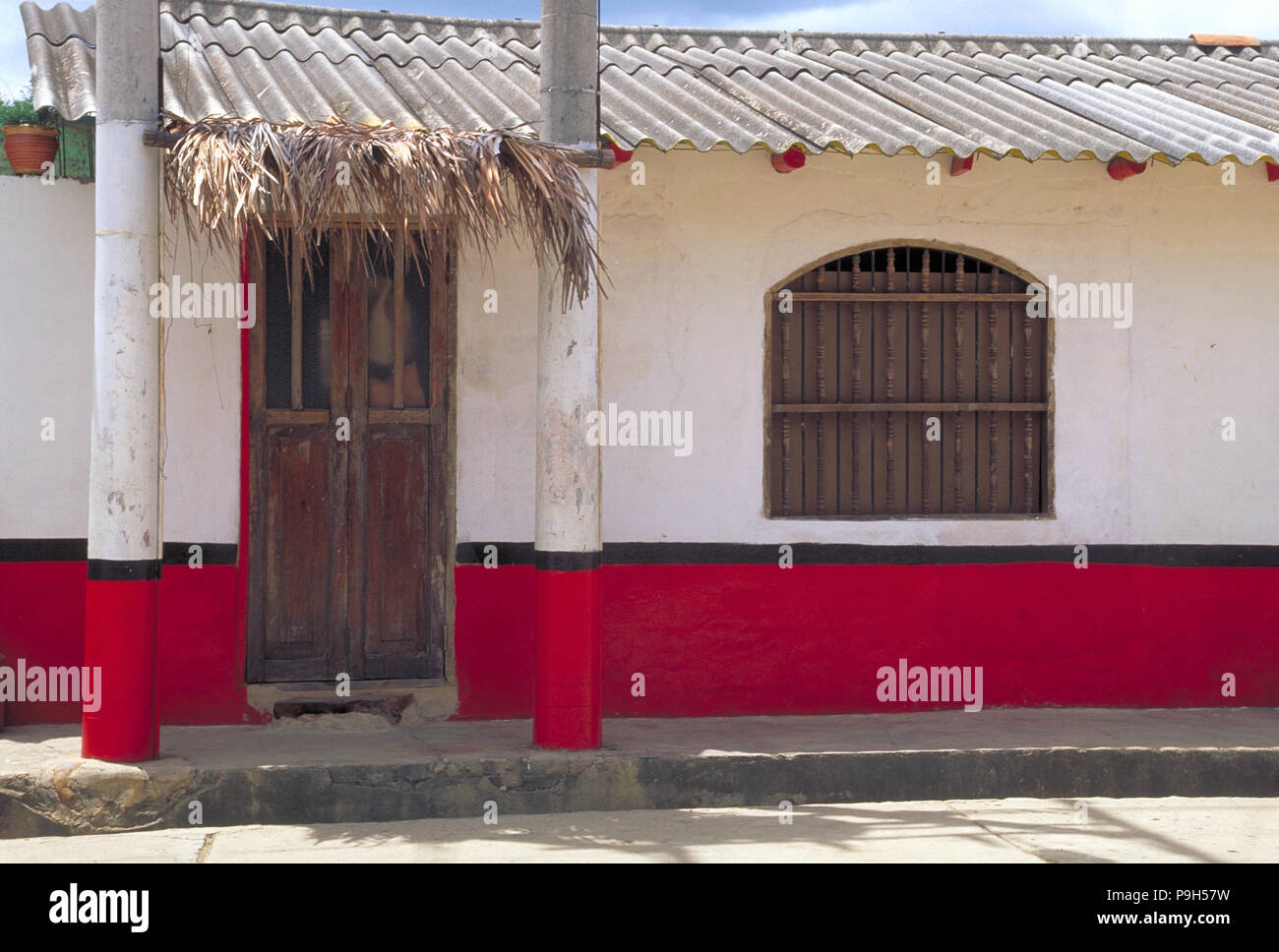 Red and White Building, Raquira, Colombia Stock Photo - Alamy