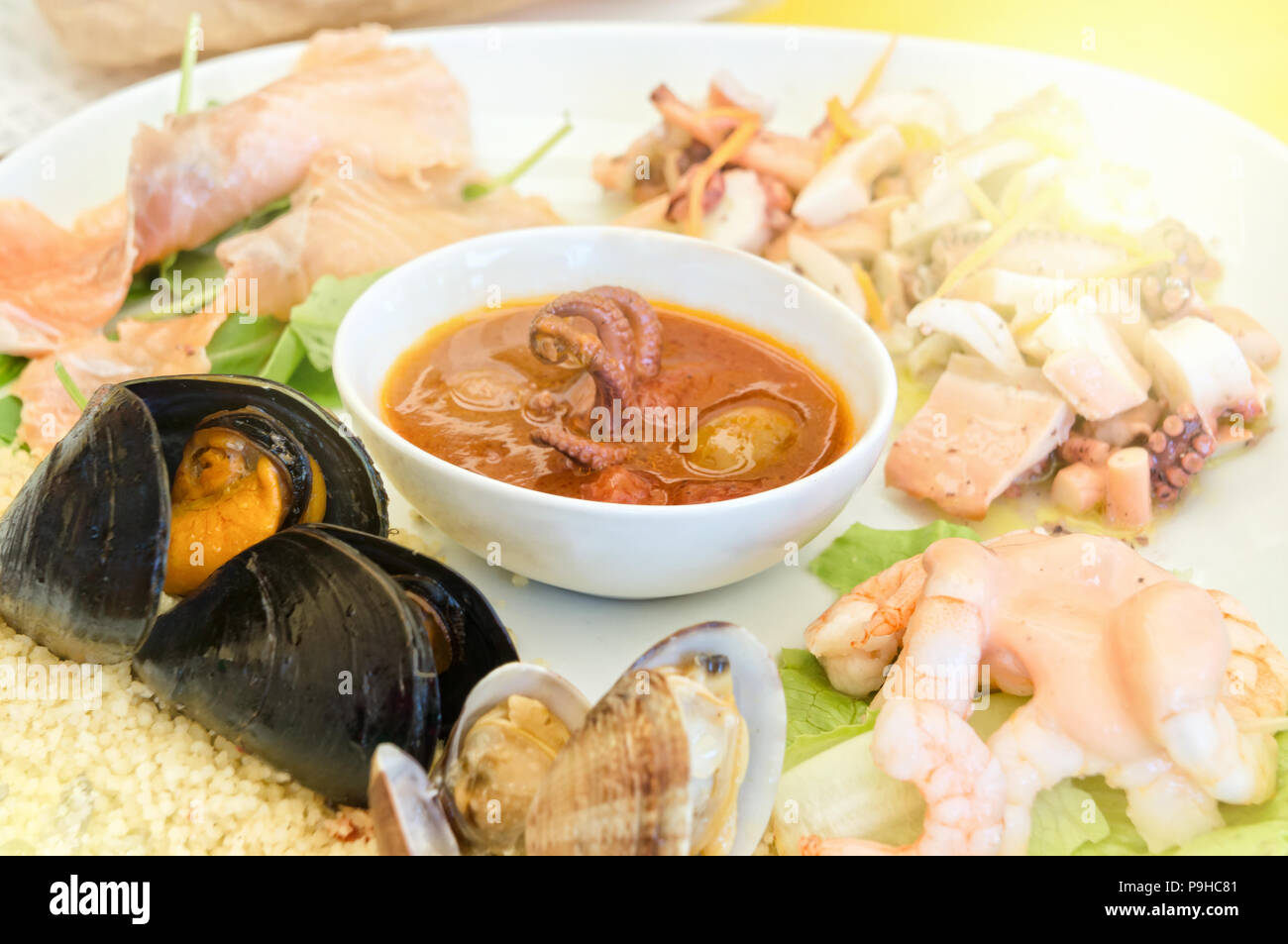 Mixed starter plate hi-res stock photography and images - Alamy