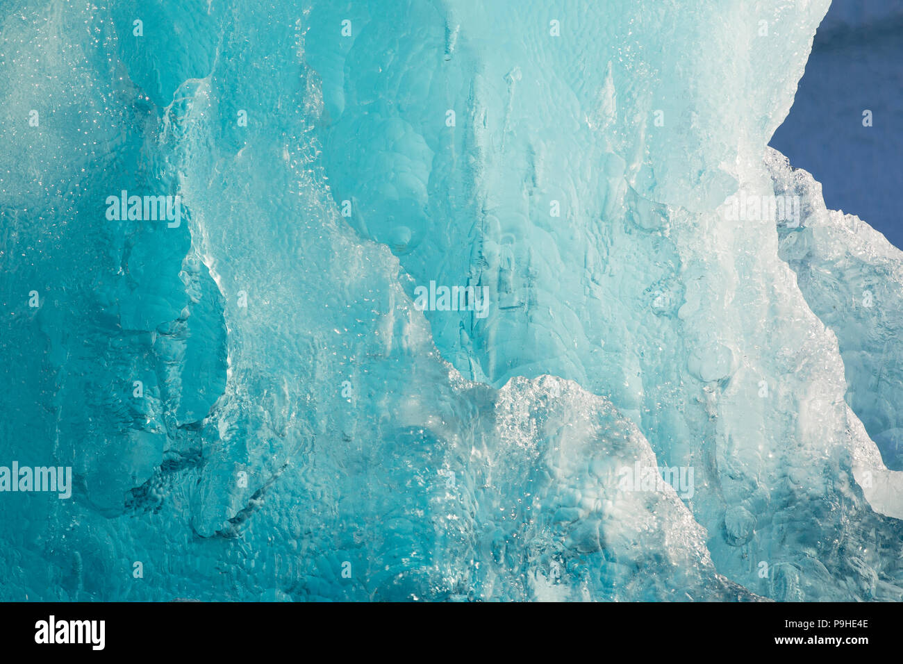 Blue ice layers hi-res stock photography and images - Alamy