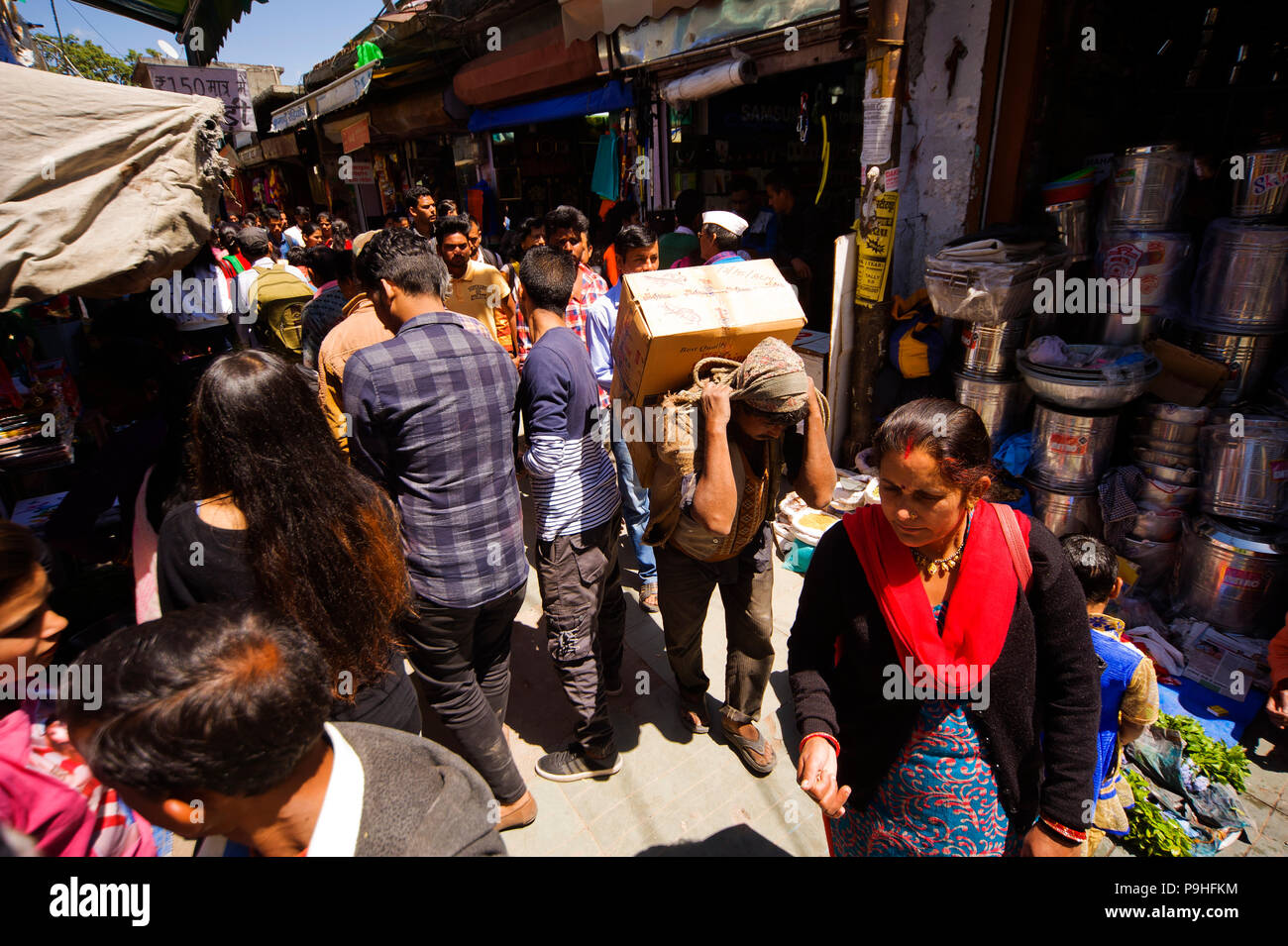 Almora market hi-res stock photography and images - Alamy