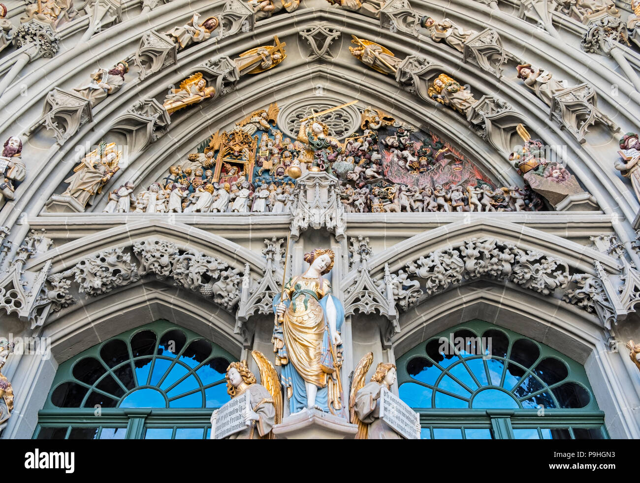 Bern cathedral hi-res stock photography and images - Alamy