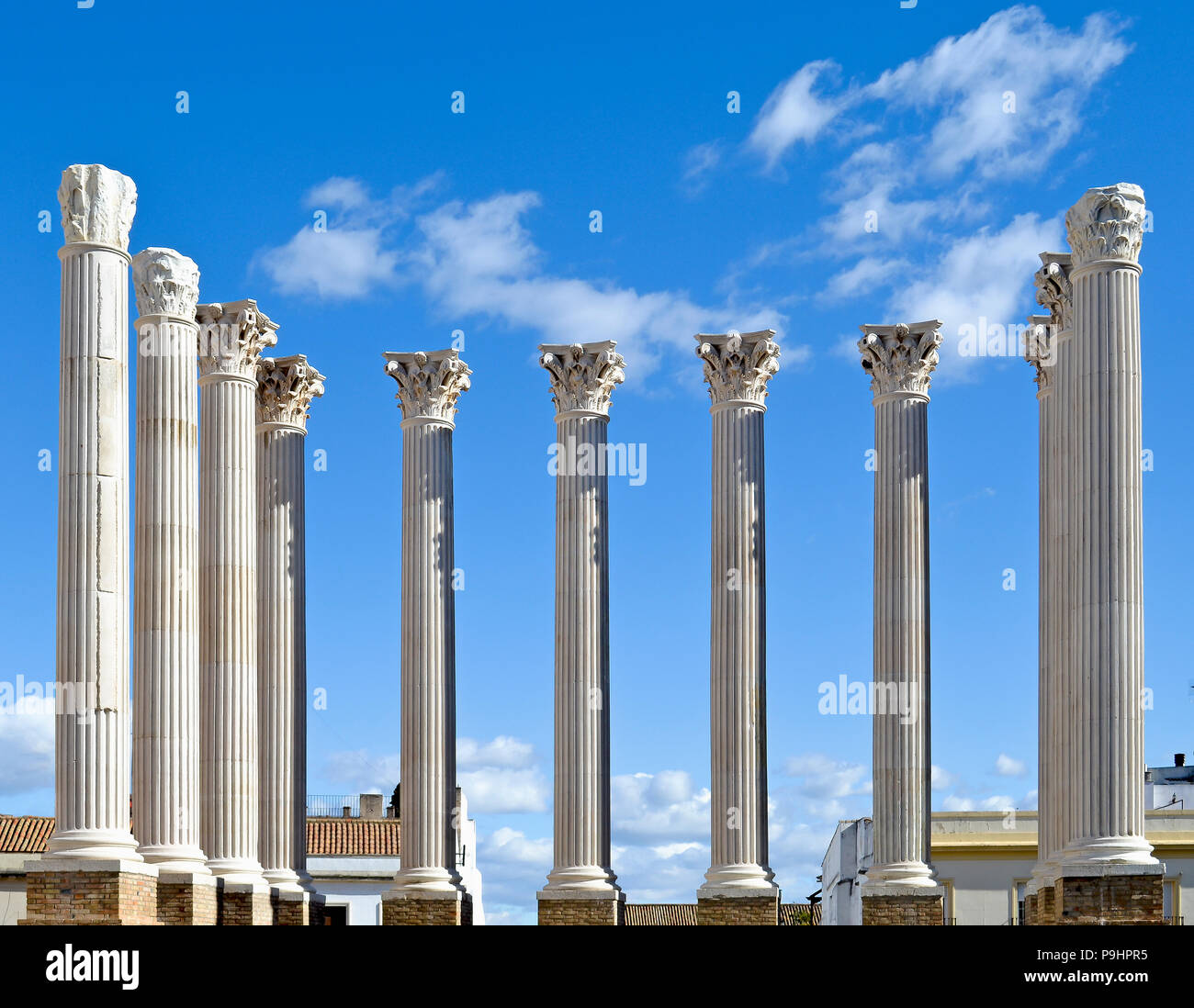 Roman columns hi-res stock photography and images - Alamy