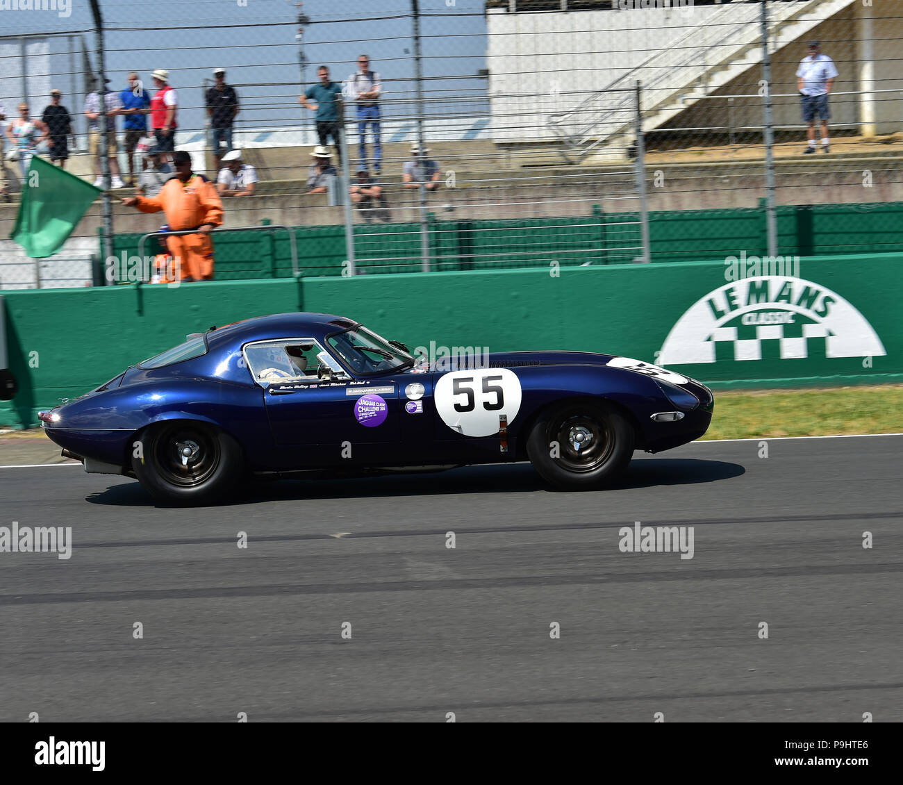 Jaguar e le mans hi-res stock photography and images - Alamy