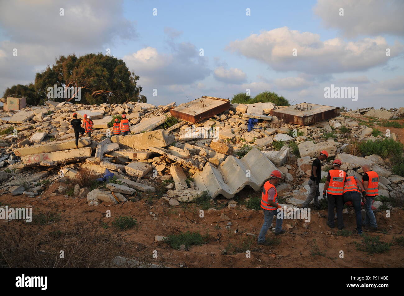 Israeli Home Front Command earthquake, bomb and disaster rescue ...
