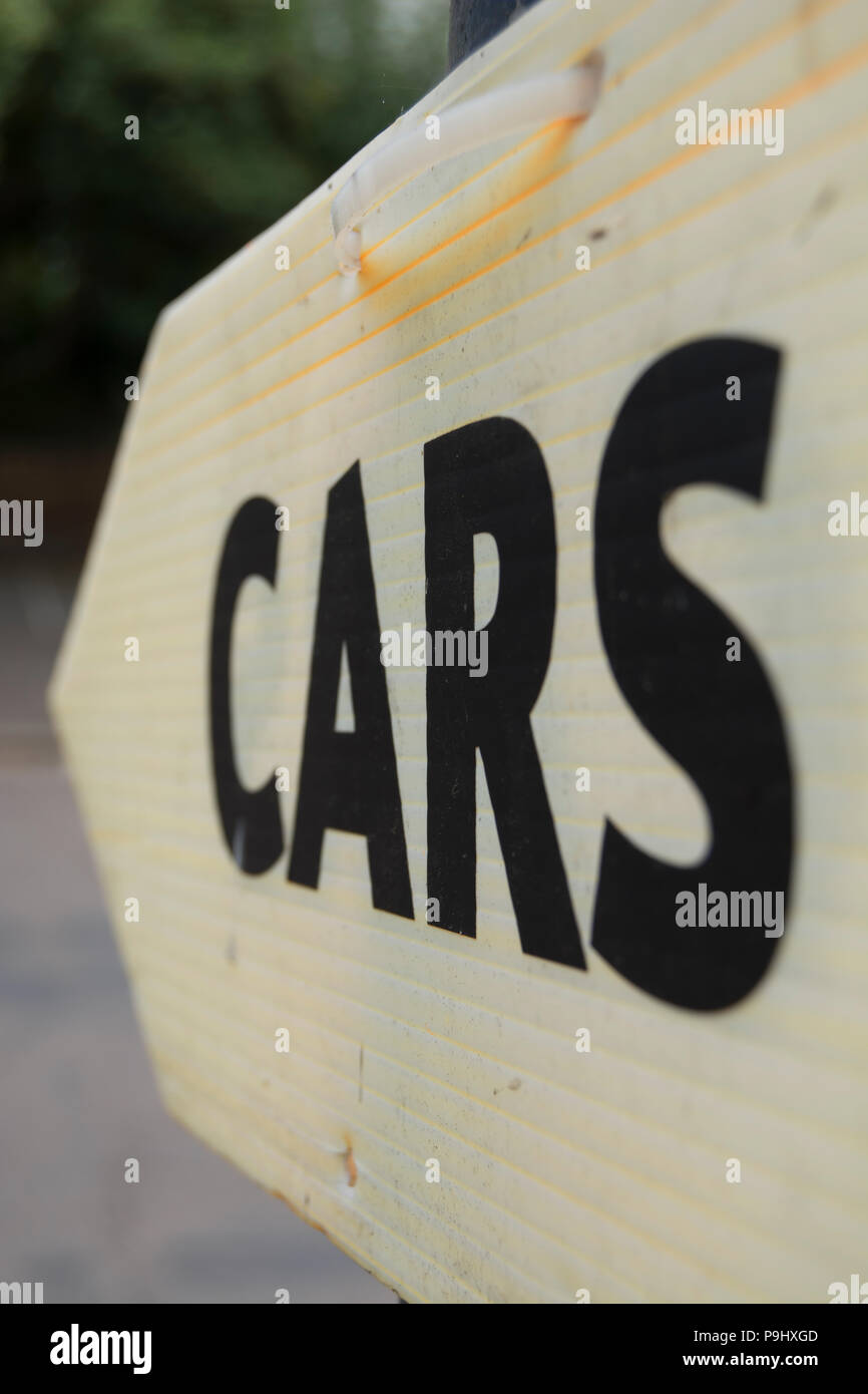 All cars signs hi-res stock photography and images - Alamy