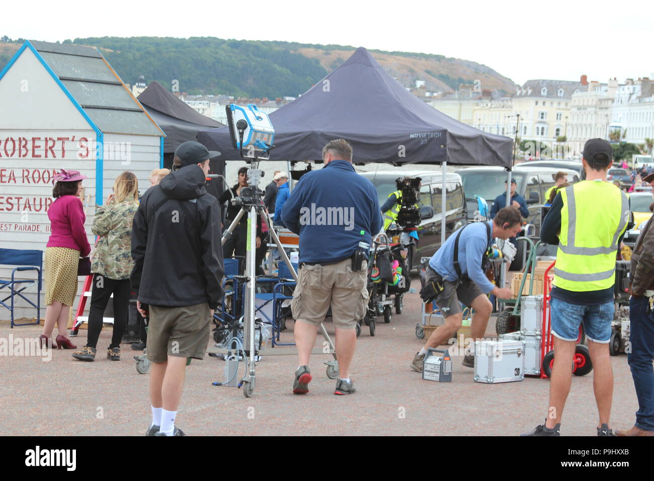 Comedy writer actor john hi-res stock photography and images - Alamy