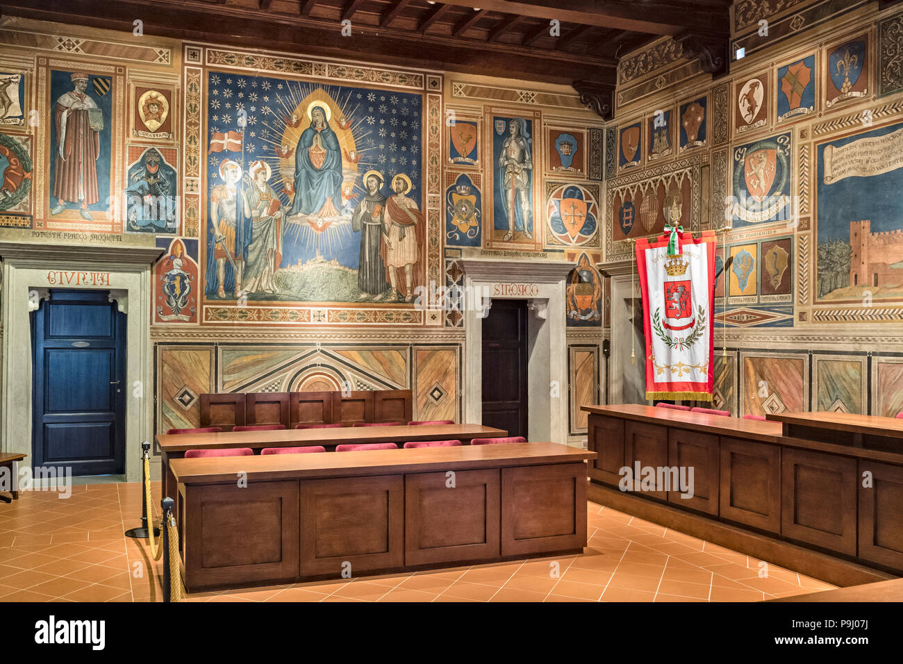 Medieval Interior Hall Stock Photos & Medieval Interior Hall Stock ...