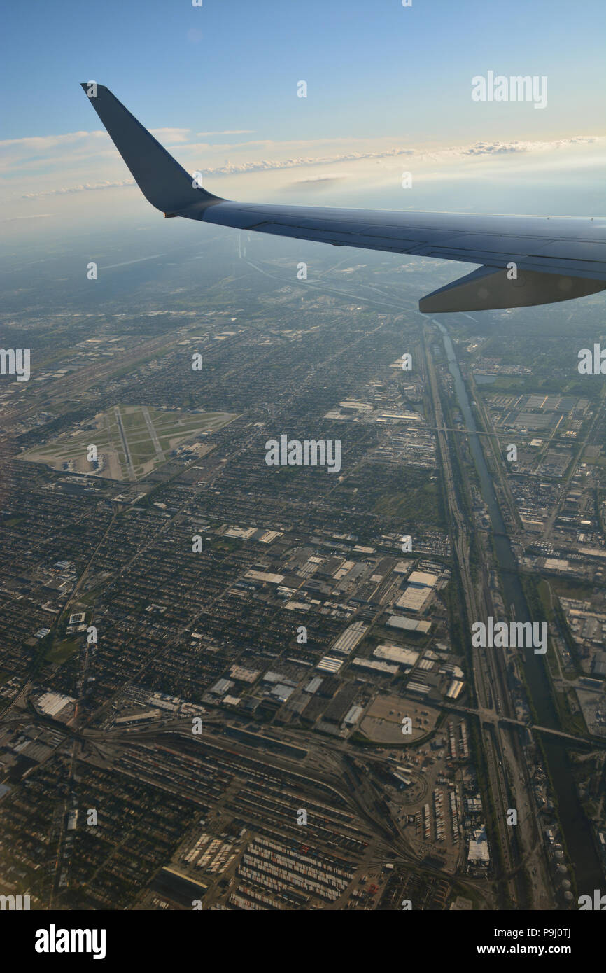 Chicago airport hi-res stock photography and images - Alamy