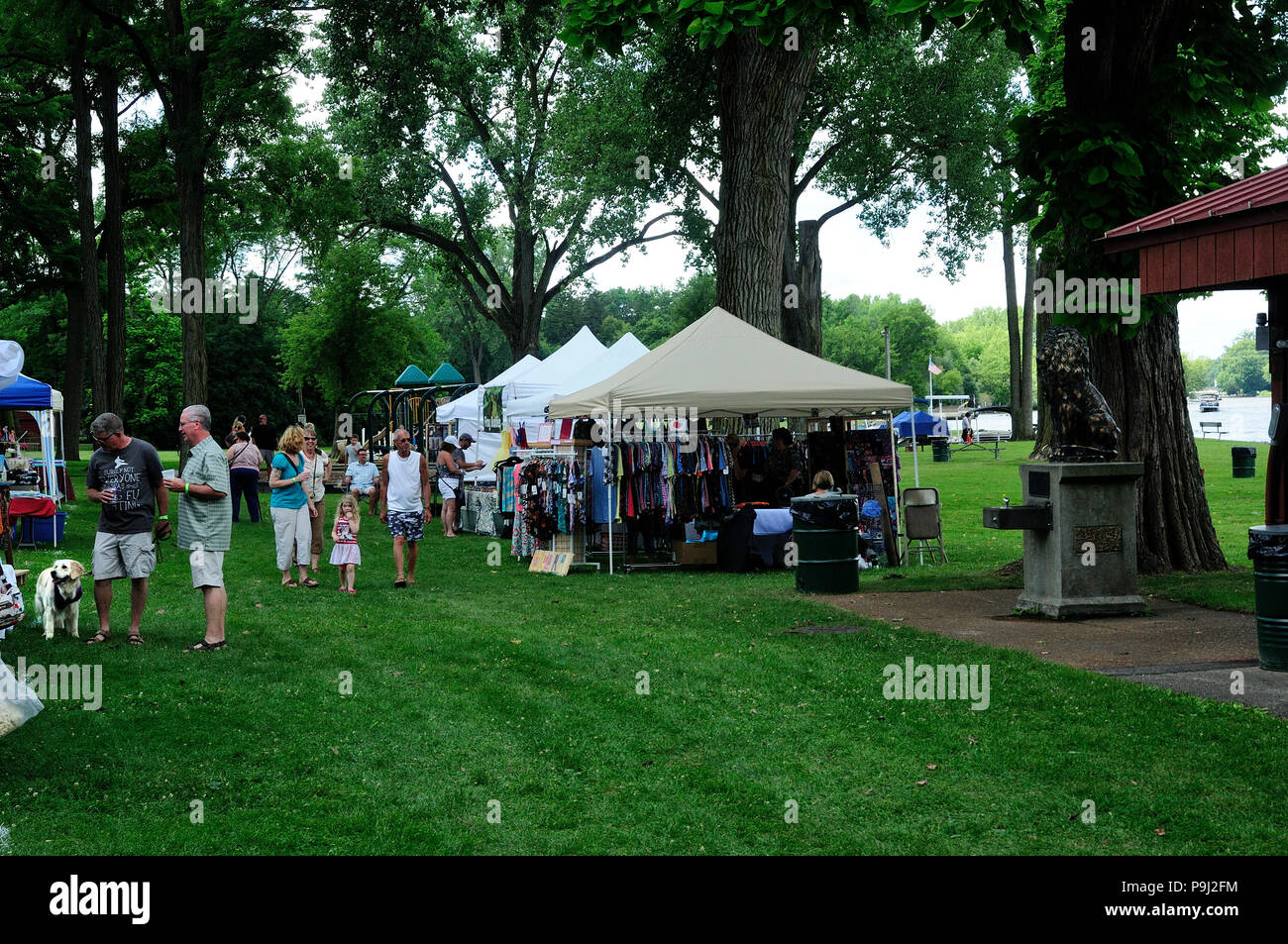 Local small town Arts and Crafts festival in park Stock Photo - Alamy